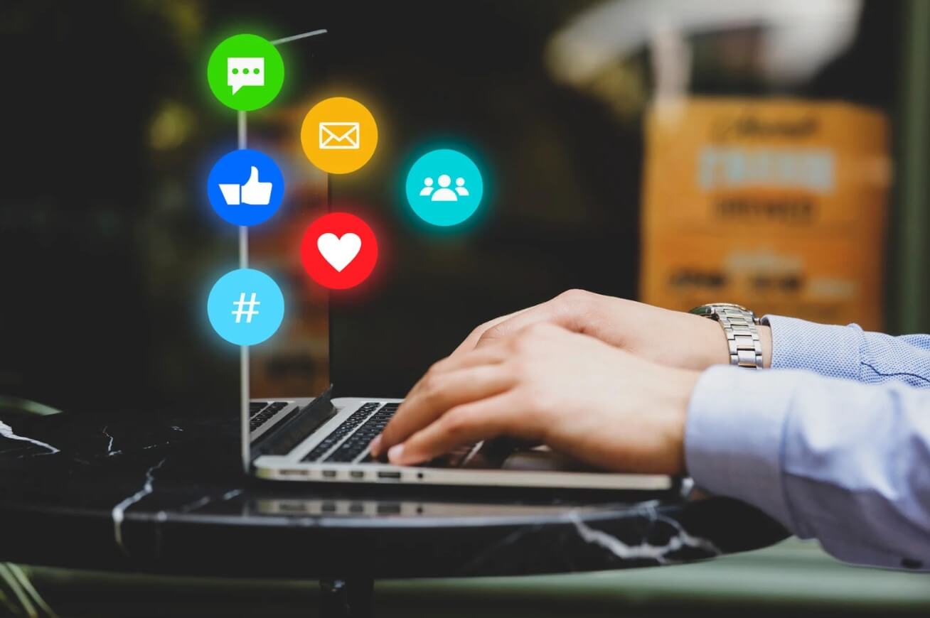 SimpSocial | Dealer Communication Tools to Enhance Your Business